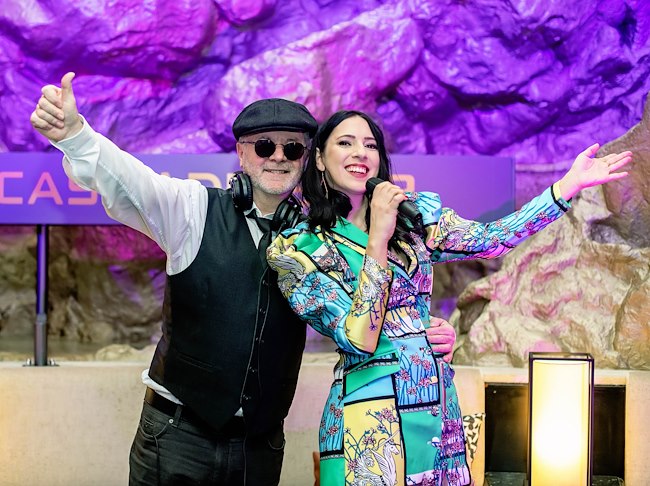 Cascade Bar | Vienna Marriott Restaurants